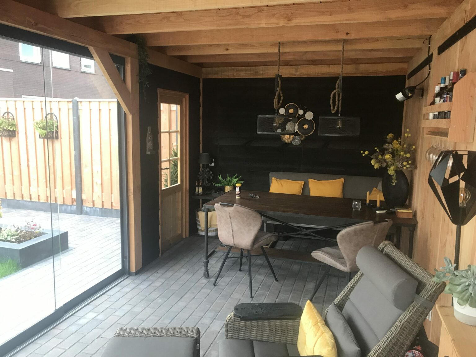 Moderne Overkapping met Glaswanden 600x300cm ’type Carolien’